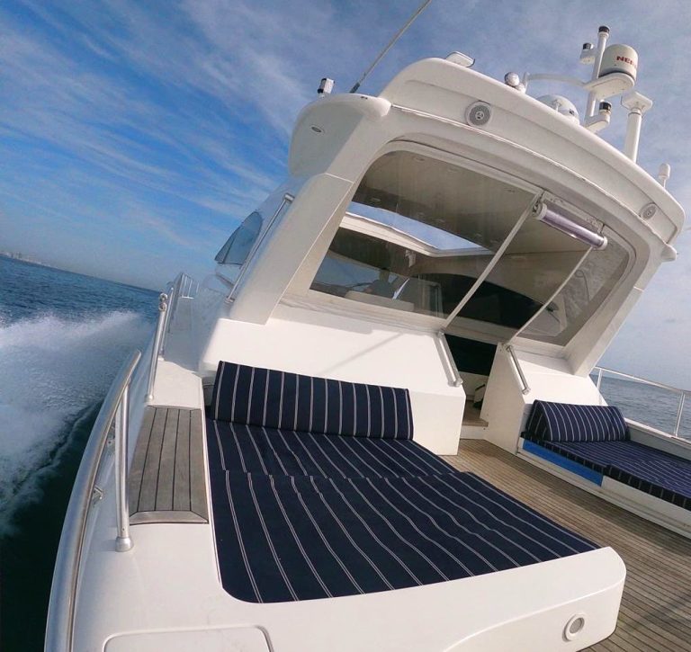 Leopard 75 Luxury Yacht | Charters Puerto Rico