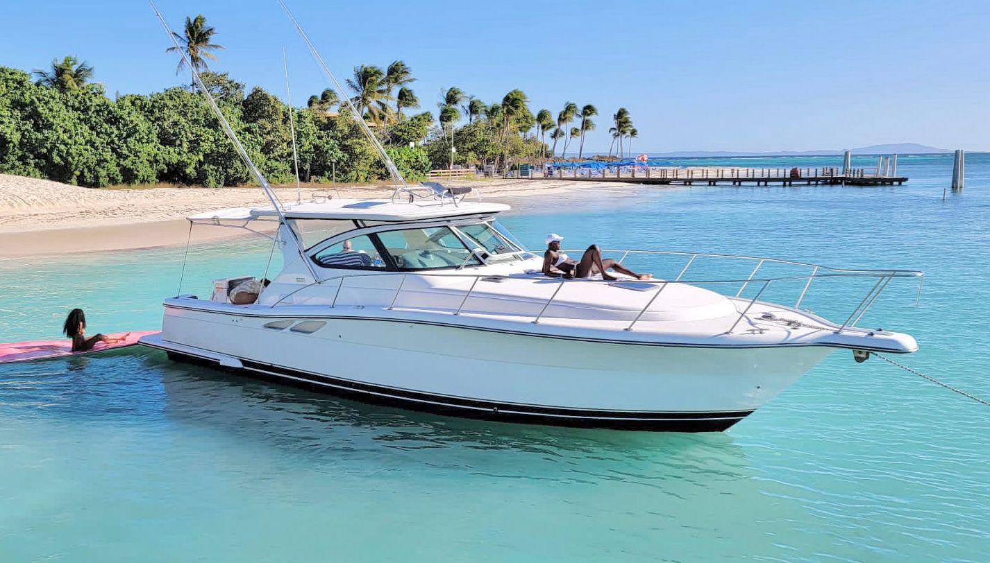 Tiara 43 | Charters Puerto Rico
